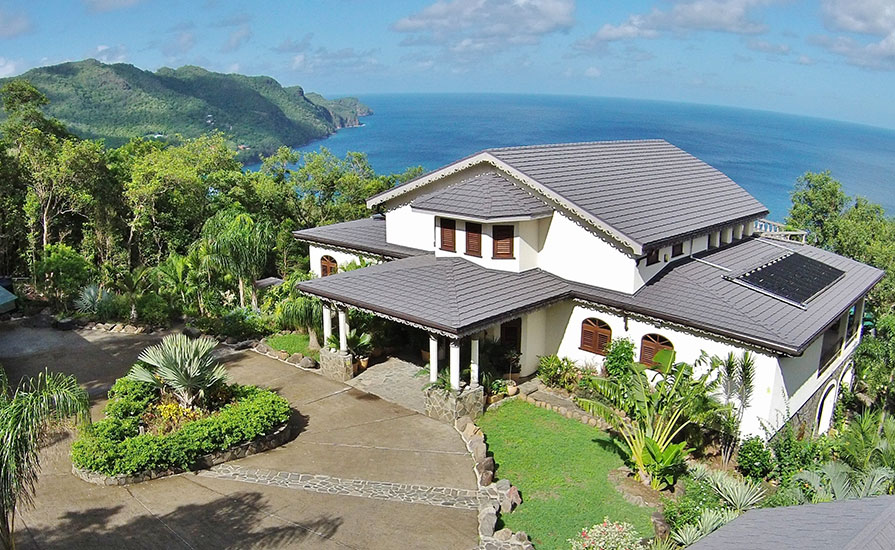 Infinity Pool & Caribbean Sea Gallery | Tropical Hideaway Bequia
